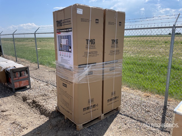 TMG 9-Piece Garage Storage Cabinet Combo Set (Unused) | Ritchie Bros ...