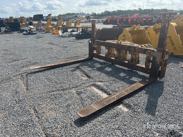 Wicker 96 in Wheel Loader Forks | Ritchie Bros. Auctioneers