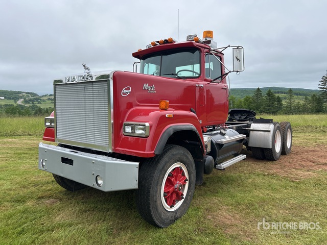 1991 Mack RW713 6x4 SUPER LINER T/A Day Cab Truck Tractor | Ritchie ...