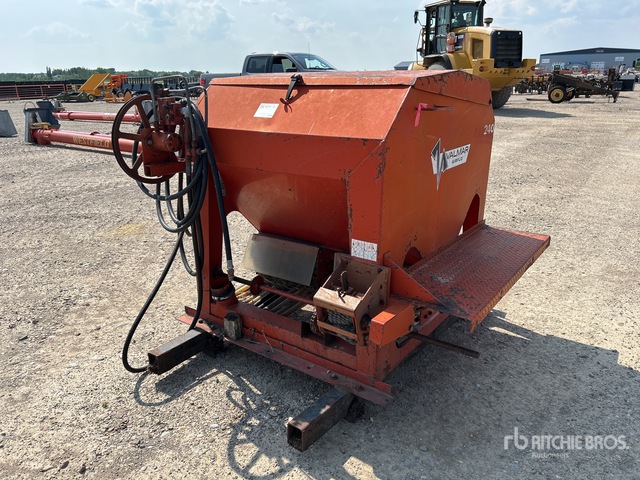 Valmar 240 Granular Fertilizer Applicator | Ritchie Bros. Auctioneers