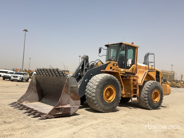 Volvo L220G Wheel Loader | Ritchie Bros. Auctioneers