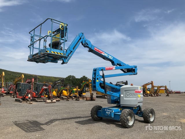 2019 Genie Z45/25J 4WD Diesel Articulating Boom Lift | Ritchie Bros ...