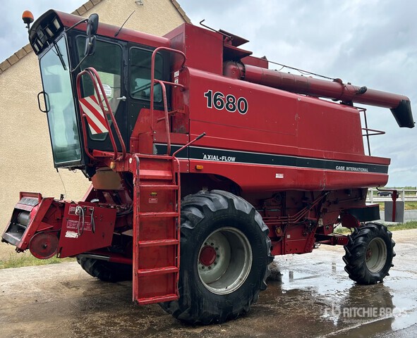 1988 Case IH Axial Flow 1680E Moissonneuse Batteuse Combine Harvester ...