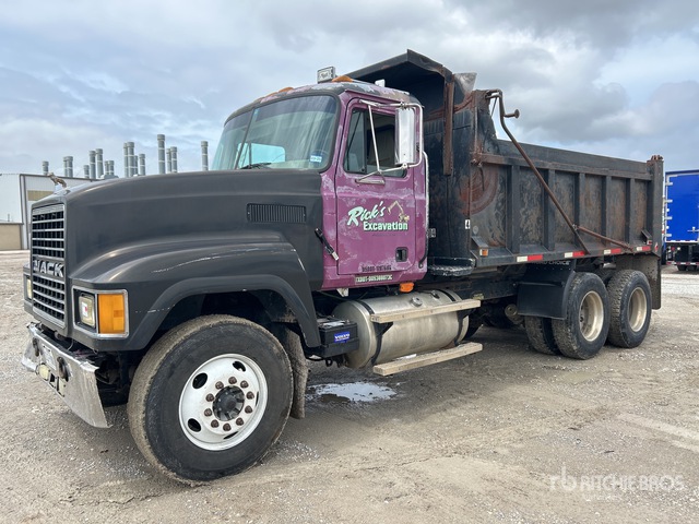 2001 Mack CH613 6x4 Tipper Truck | Ritchie Bros. Auctioneers