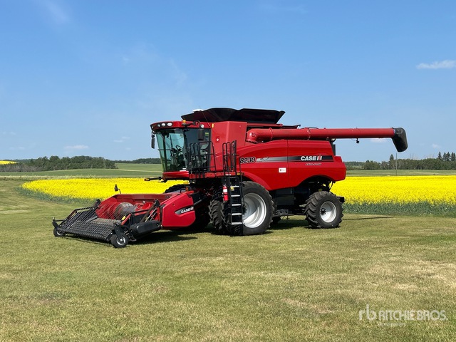 2013 Case IH 8230 Combine Harvester | Ritchie Bros. Auctioneers