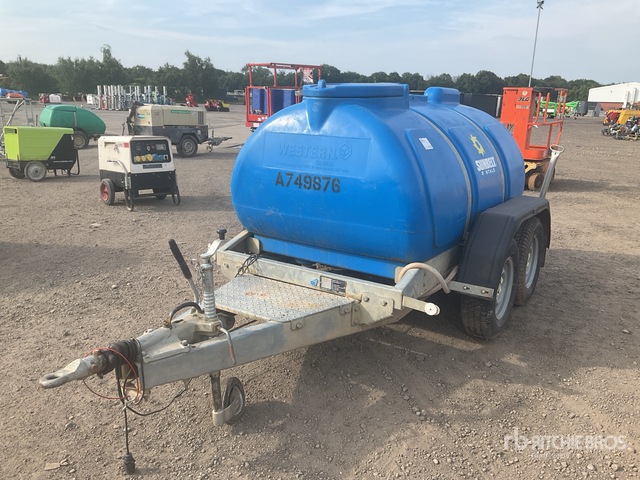 Western H440P 2000 L Water Tank | Ritchie Bros. Auctioneers
