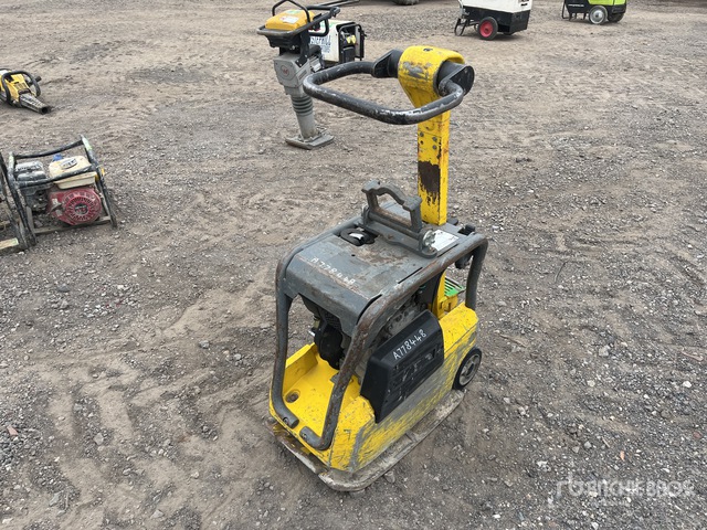 2016 Wacker Neuson DPU2540H Vibratory Plate Compactor | Ritchie Bros ...