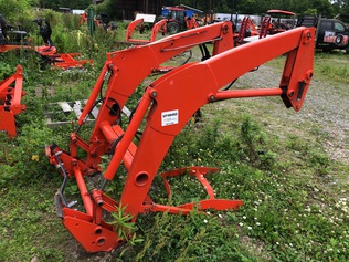 Kubota LA805 Front Loader Attachment in PINE VALLEY, New York, United ...