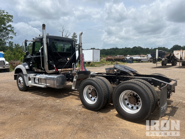 2014 Mack GU713 6x4 T/A Day Cab Truck Tractor in Texarkana, Arkansas ...