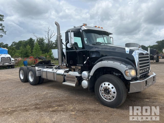 2014 Mack GU713 6x4 T/A Day Cab Truck Tractor in Texarkana, Arkansas ...