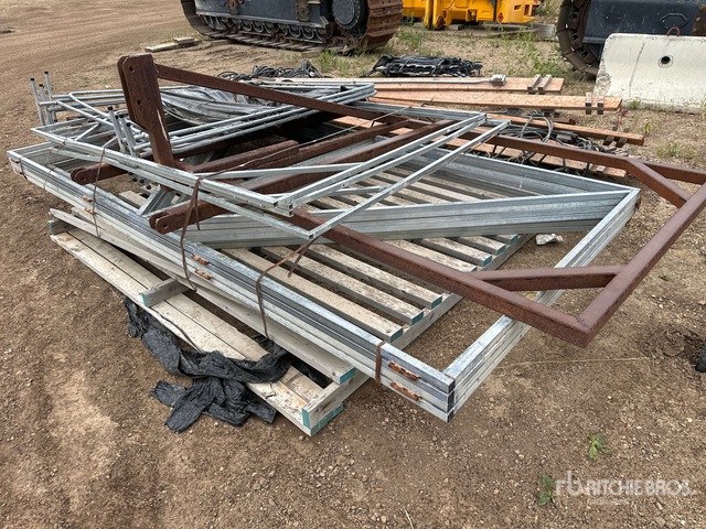 Quantity of Welding Screens and Frames | Ritchie Bros. Auctioneers