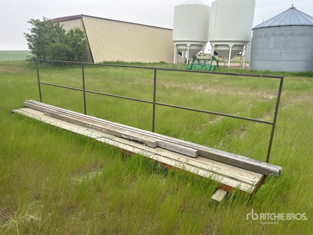 Custom Built 18 ft Man Lift Loader Attachment | Ritchie Bros. Auctioneers