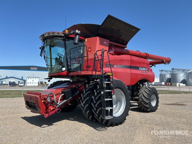 2015 Case IH 9240 Combine Harvester | Ritchie Bros. Auctioneers