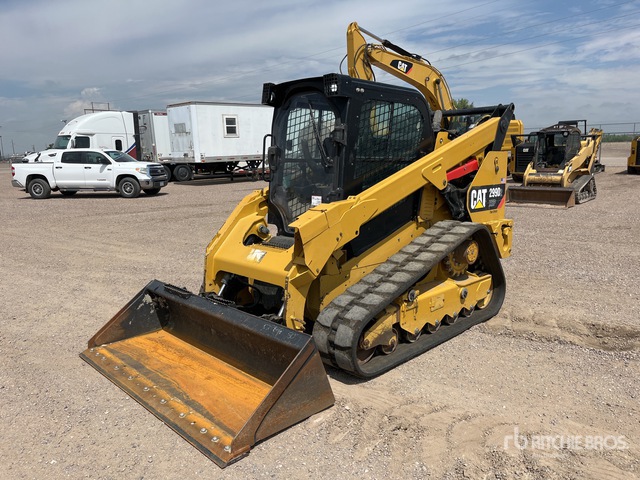 2018 Cat 299D Two-Speed を見 Compact Track Loader | Ritchie Bros. Auctioneers