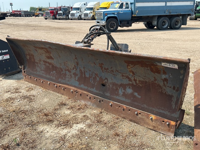 125.5 in Wheel Loader Angle Blade Attachment | Ritchie Bros. Auctioneers