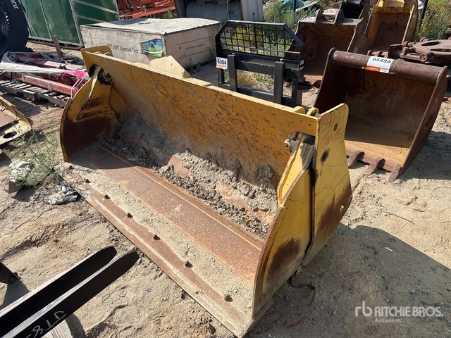 84 in Multi-Purpose Wheel Loader Bucket | Ritchie Bros. Auctioneers