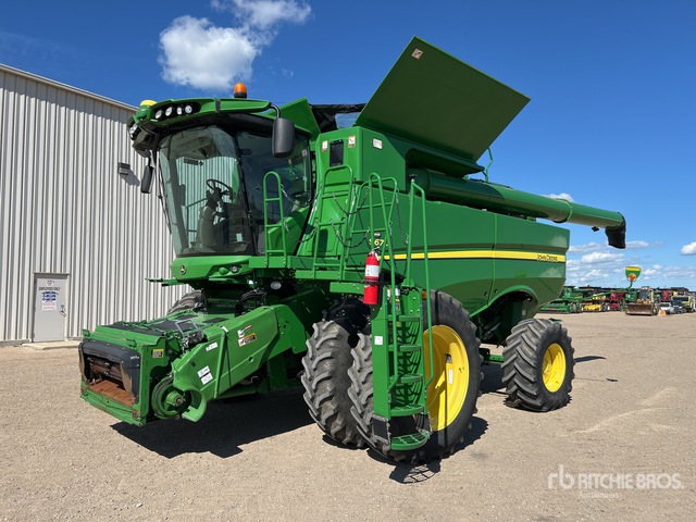 2012 John Deere S670 Combine Harvester | Ritchie Bros. Auctioneers