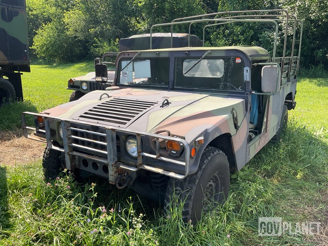 Surplus 1987 AM General M1097 HMMWV 2 Door Soft Top w/Truck Body in ...