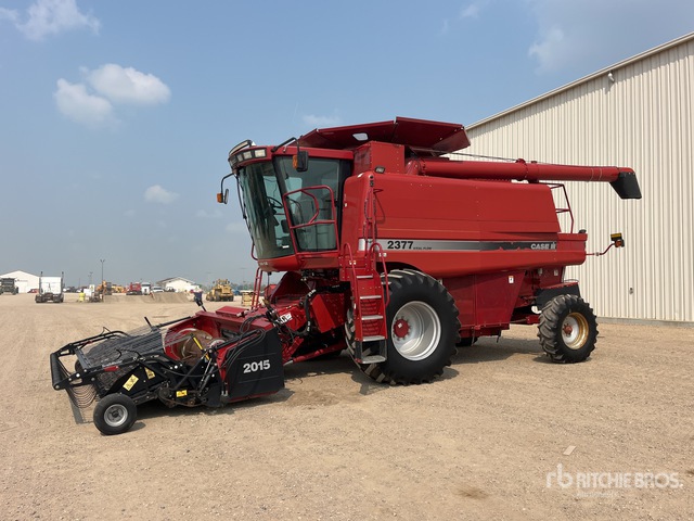 2005 Case IH 2377 Combine Harvester | Ritchie Bros. Auctioneers