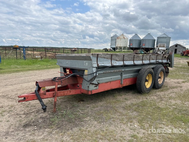 1985 Avco New Idea 353 T/A Manure Spreader (Inoperable) | Ritchie Bros ...