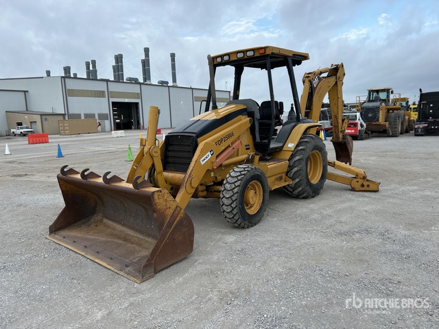 2005 Cat 420D 4x4 Backhoe Loader | Ritchie Bros. Auctioneers