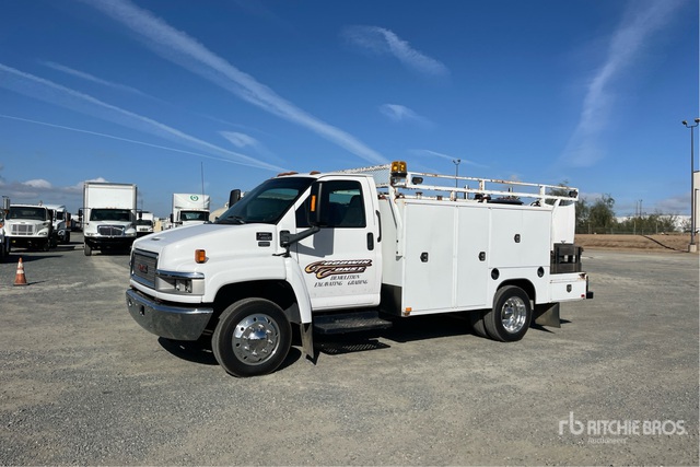 2004 GMC C4500 4x2 Service Truck | Ritchie Bros. Auctioneers