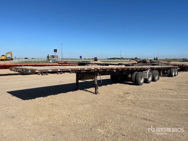 2007 Doepker 32 ft Super B-Train Lead Flatbed Trailer | Ritchie Bros ...