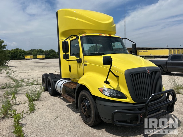 2019 International RH613 6x4 T/A Day Cab Truck Tractor (Inoperable) in ...