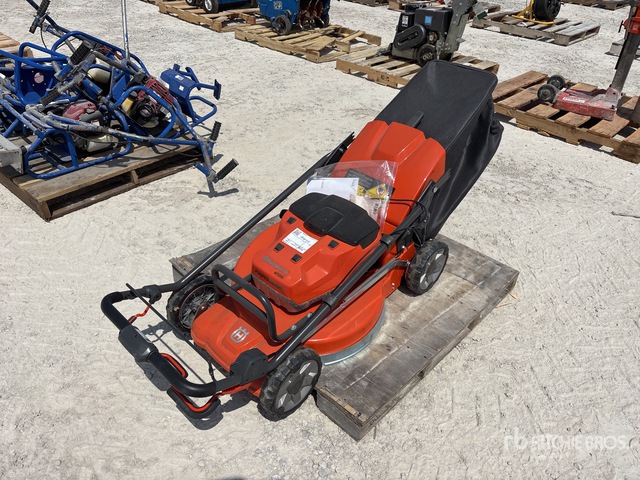 Husqvarna W520i Walk-Behind Electric Lawn Mower | Ritchie Bros. Auctioneers