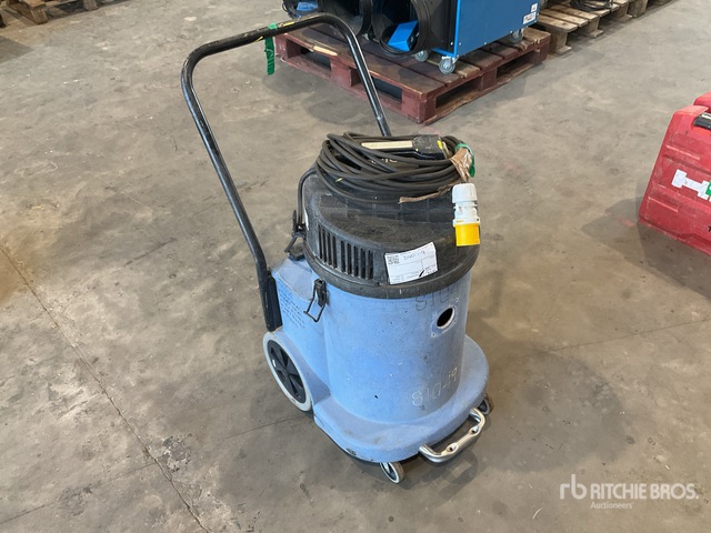 Numatic Wvd900 Vacuum Cleaner | Ritchie Bros. Auctioneers
