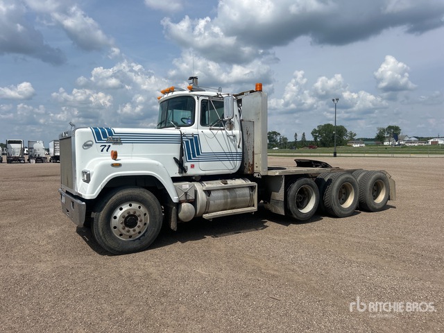 1989 Mack RW713 8x4 Tri/A Day Cab Truck Tractor | Ritchie Bros. Auctioneers