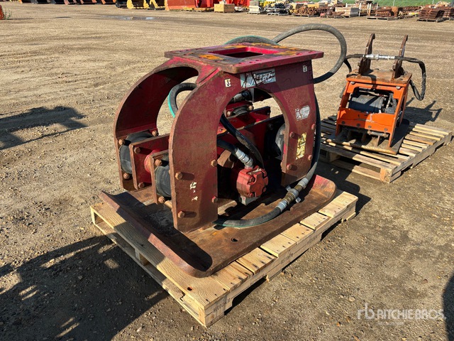 Allied 34 in Plate Compactor Attachment | Ritchie Bros. Auctioneers