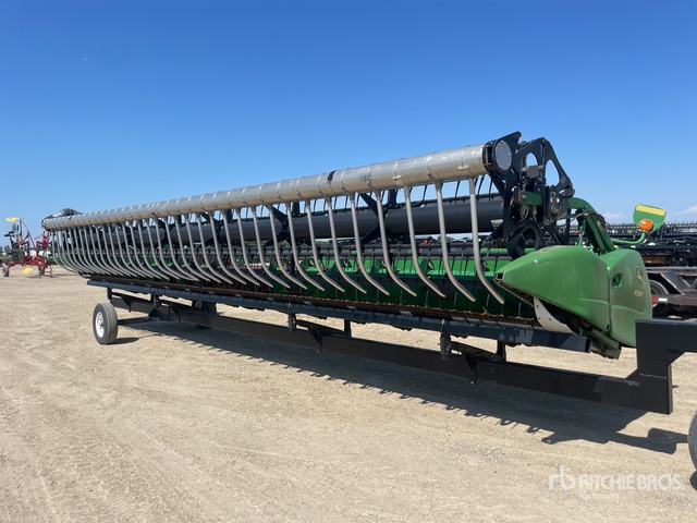 2011 John Deere 635F 35 ft Flex Combine Header | Ritchie Bros. Auctioneers
