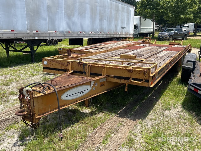 2014 Econoline DP1229DA 25 ft T/A Equipment Trailer | Ritchie Bros ...