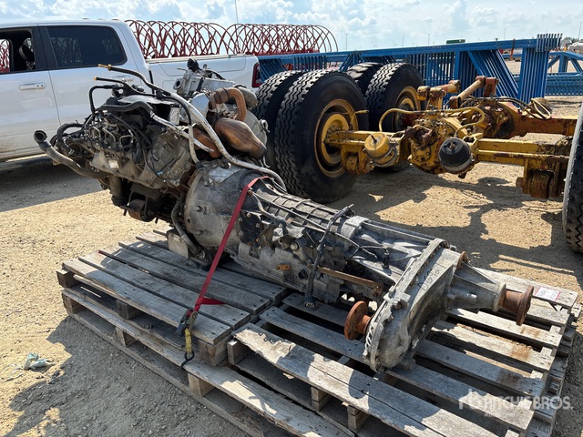 2011 Ford F-550 Engine/Transmission Engine | Ritchie Bros. Auctioneers
