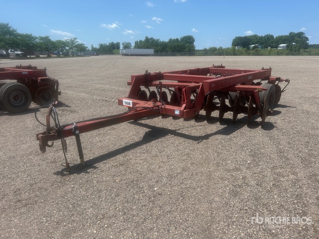 Case IH 780 11 ft 6 in Disc | Ritchie Bros. Auctioneers