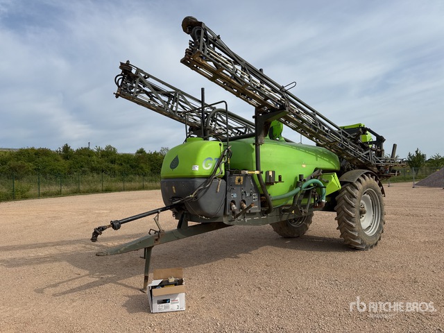1999 Tecnoma GTS VARIOTEC 28 m S/A Pulverisateur Traine 28 m 1 Essieu ...