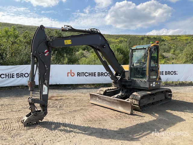 2021 Volvo ECR88D Tracked Excavator | Ritchie Bros. Auctioneers