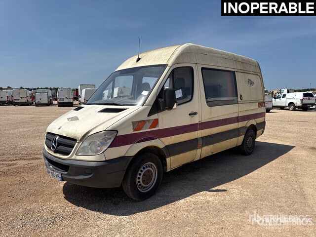2007 Mercedes-Benz Sprinter 209 CDI Fourgon Cargo Van (Inoperable ...