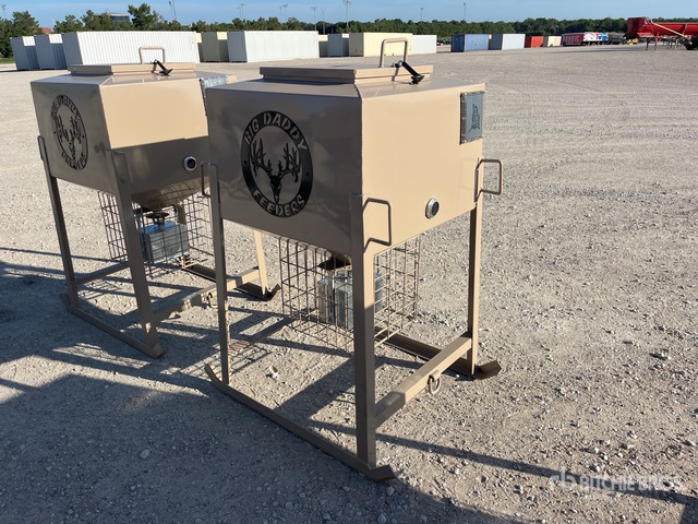 Big Daddy 500 lb Corn Deer Feeder (Unused) | Ritchie Bros. Auctioneers