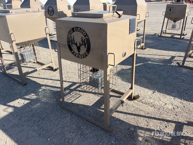 Big Daddy 500 lb Deer Feeder (Unused) | Ritchie Bros. Auctioneers