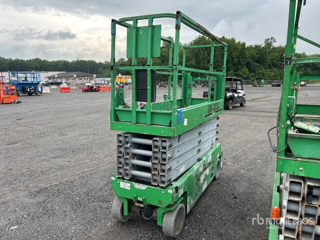 2014 Genie GS-3232 Electric Scissor Lift | Ritchie Bros. Auctioneers