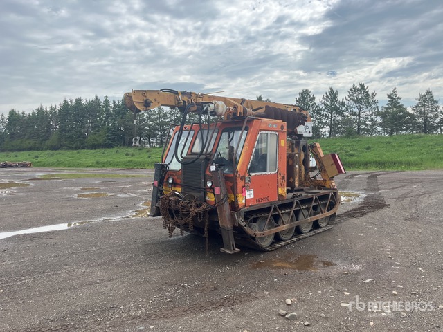 1981 Bombardier Muskeng Bombardier Tracked machine with 16" Auger ...