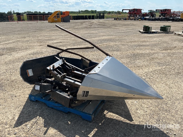 Quantity of (4) Crop Dividers - Fits John Deere | Ritchie Bros. Auctioneers