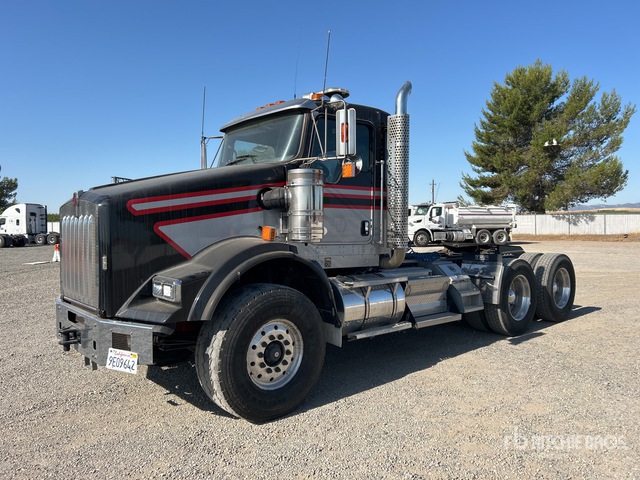2013 Kenworth T800 6x4 Day Cab Prime Mover | Ritchie Bros. Auctioneers