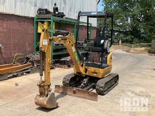 2017 Cat 301.7D CR Mini Excavator in Baltimore, Maryland, United States ...