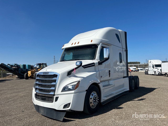 2023 Freightliner Cascadia 126 6x4 T/A Sleeper Truck Tractor | Ritchie ...