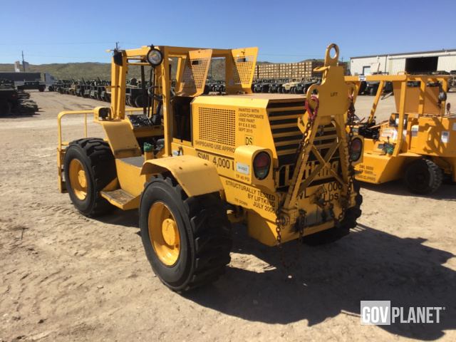 Surplus Lift King USN-4S Rough Terrain Forklift in Yermo, California ...