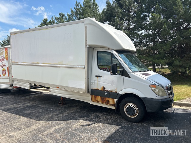 2009 Dodge Sprinter Cargo Van in BYRON CENTER, Michigan, United States ...