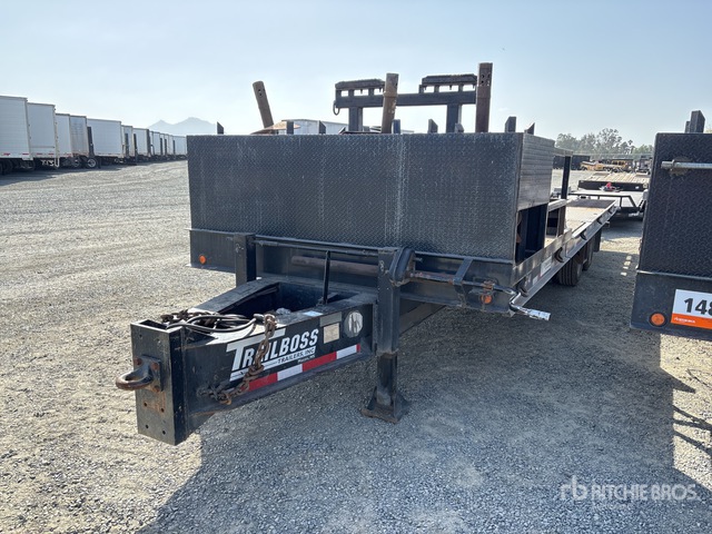 2008 Trailboss TP272 27 ft T/A Tilt Deck Trailer | Ritchie Bros ...